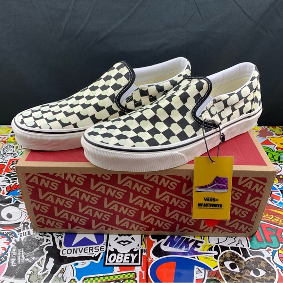 Vans | Shoes | Vans Uv Color Changing Slip On Checkered Size 9 Womens ...
